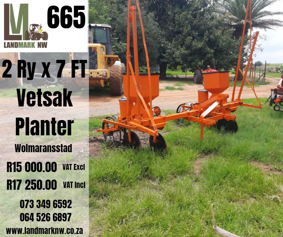 Planters – Landmark Noordwes Pty Ltd